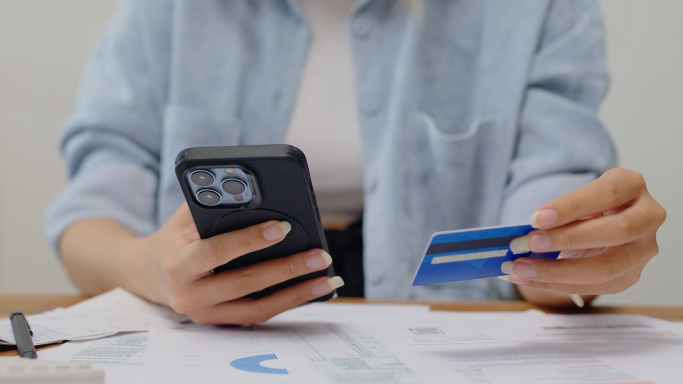 Why secure contact center payments win customer loyalty - PCI Pal